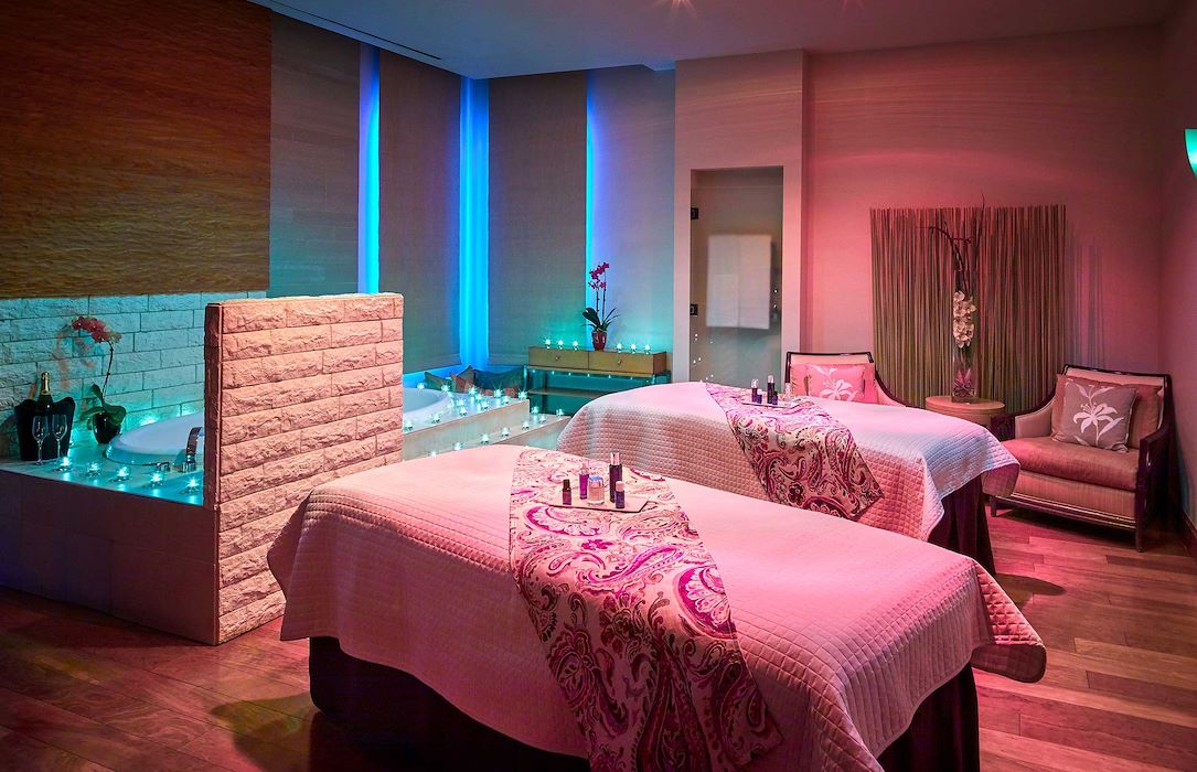 Home [www.desertspringsspa.com]